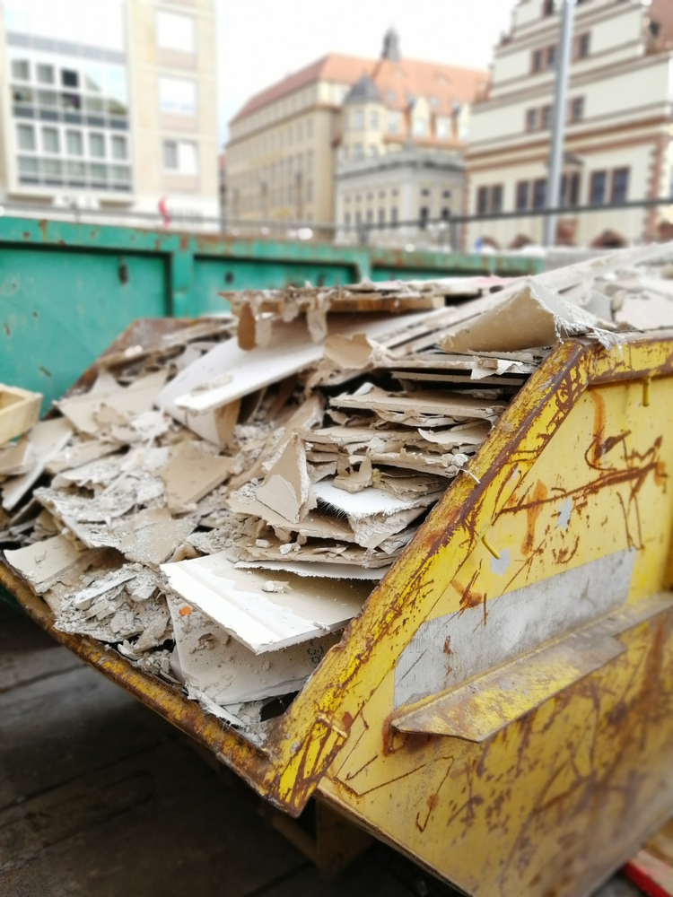 Styropor entsorgen » Kosten, Preisbeispiele und mehr