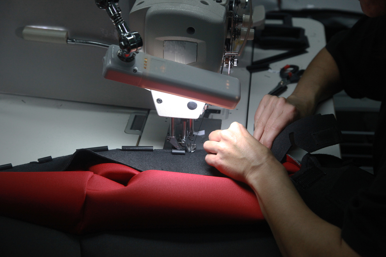 Sitze neu beziehen » Mit diesen Kosten müssen Sie rechnen